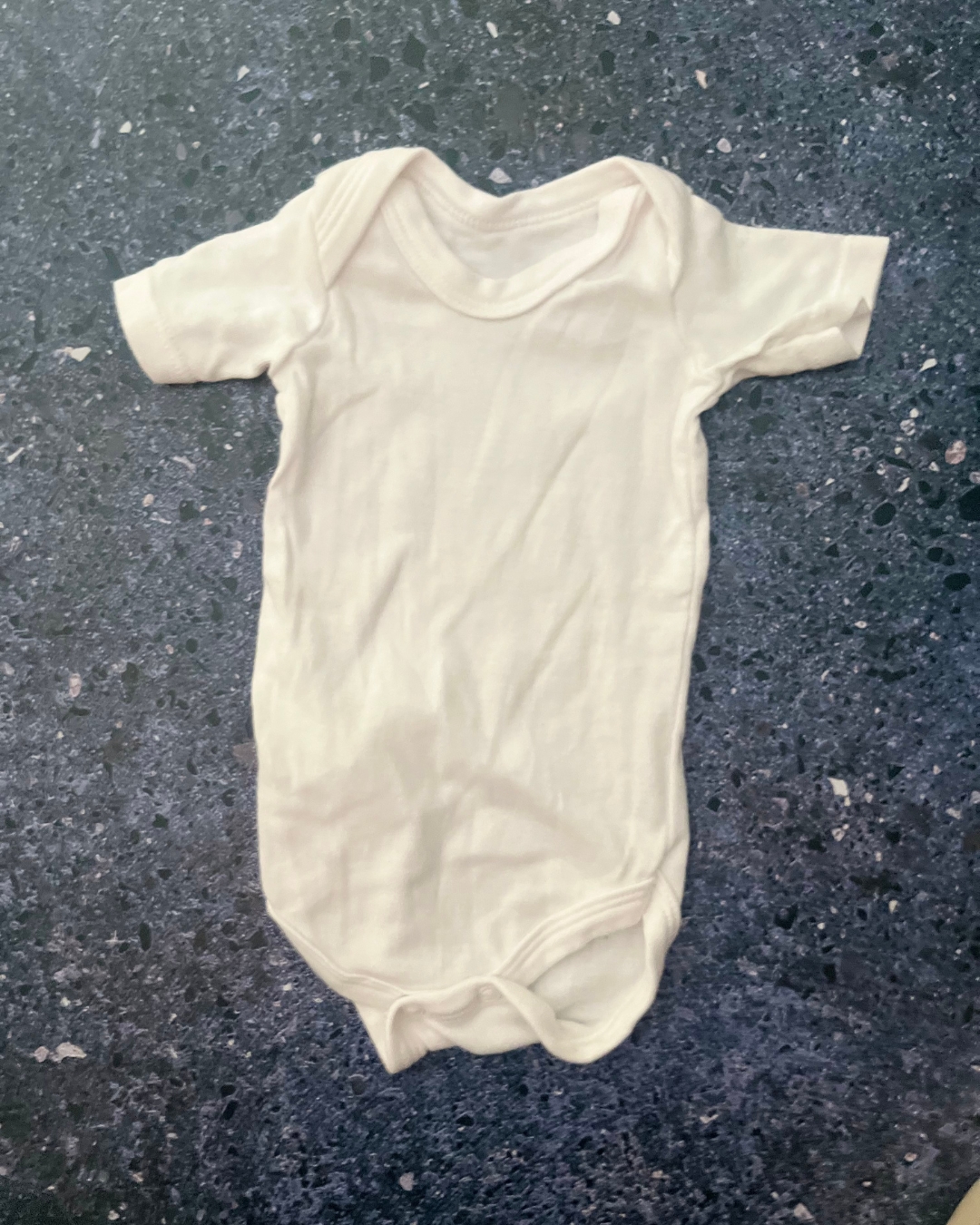 Woolworths white baby grow vest Newborn – Nearly New Kids